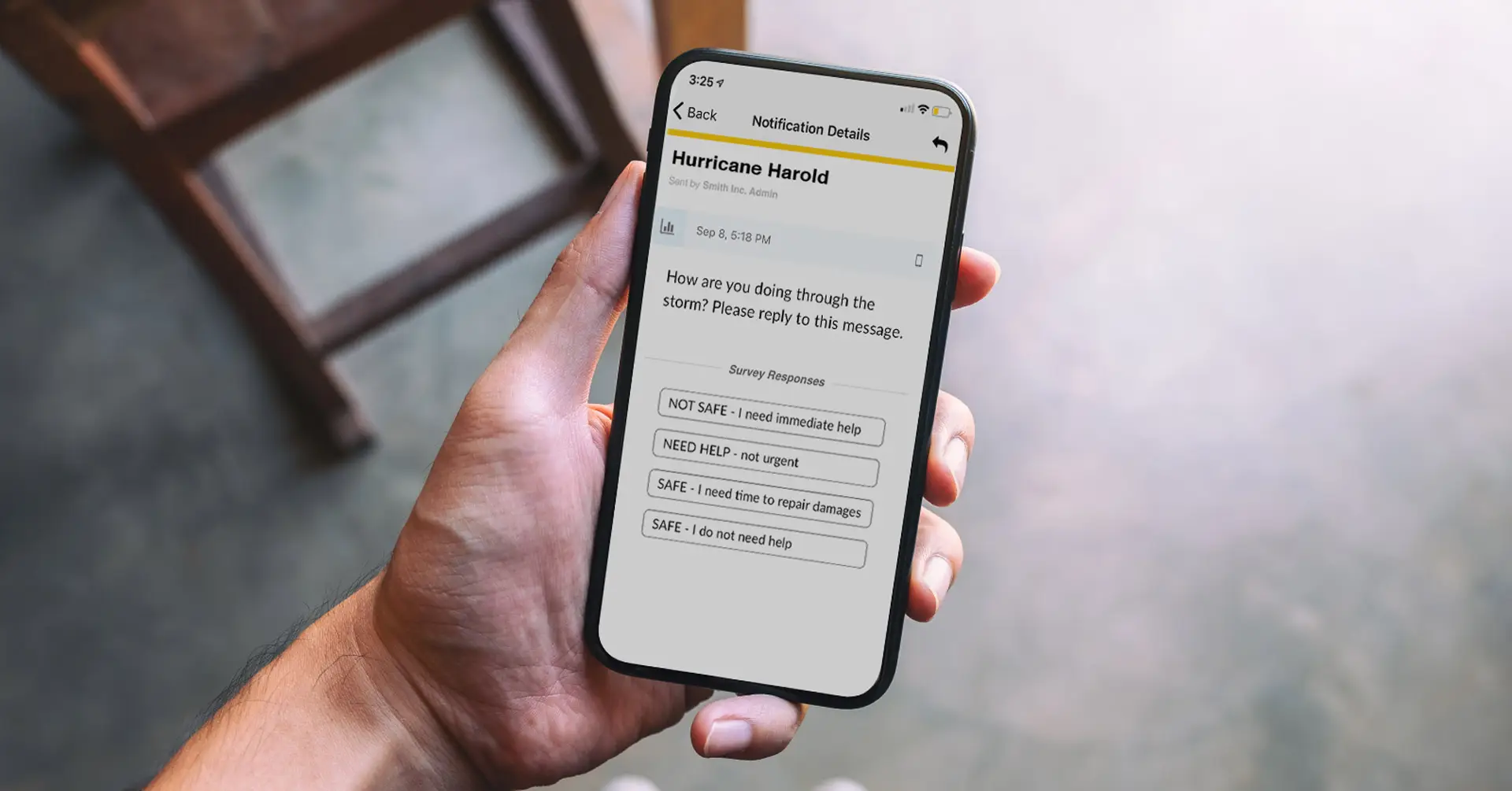 How to Select the Best Emergency Notification App - AlertMedia