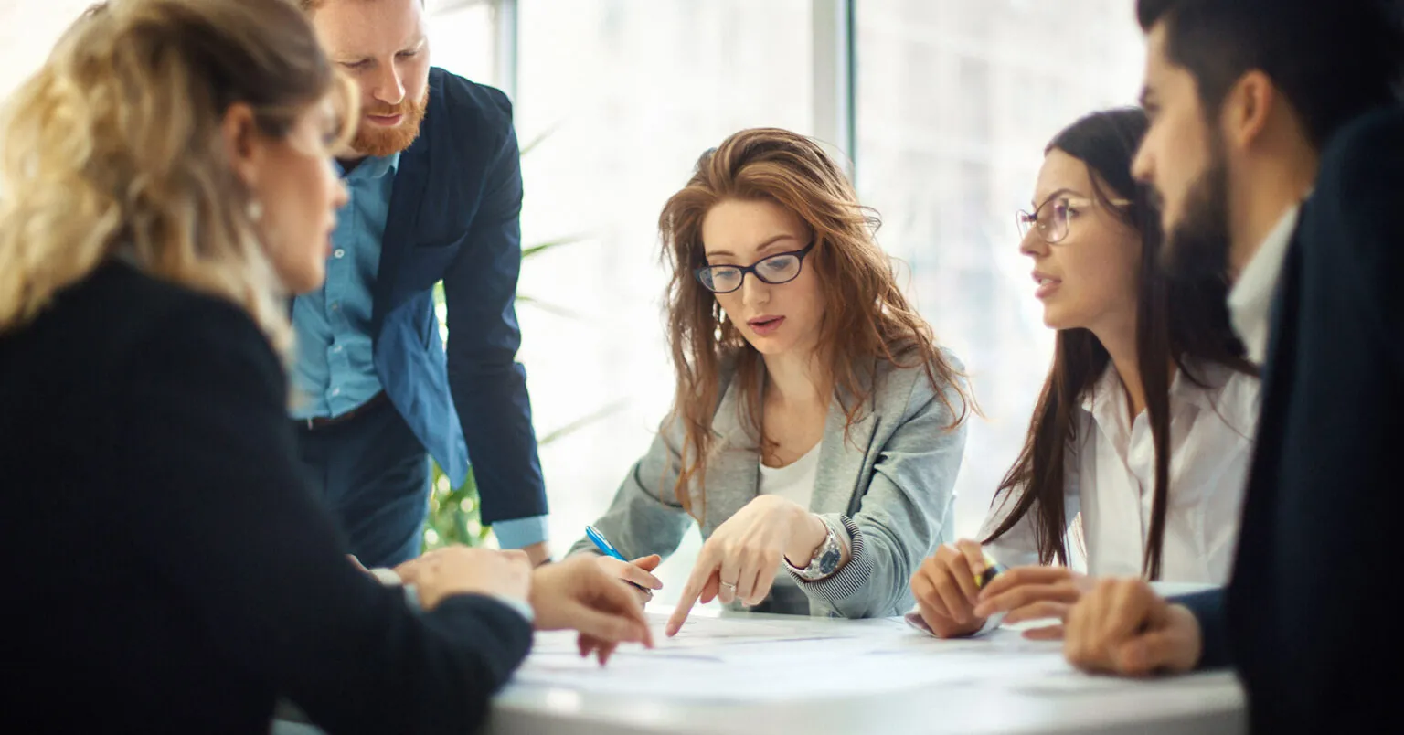 7 Operational Risk Examples & Management Strategies