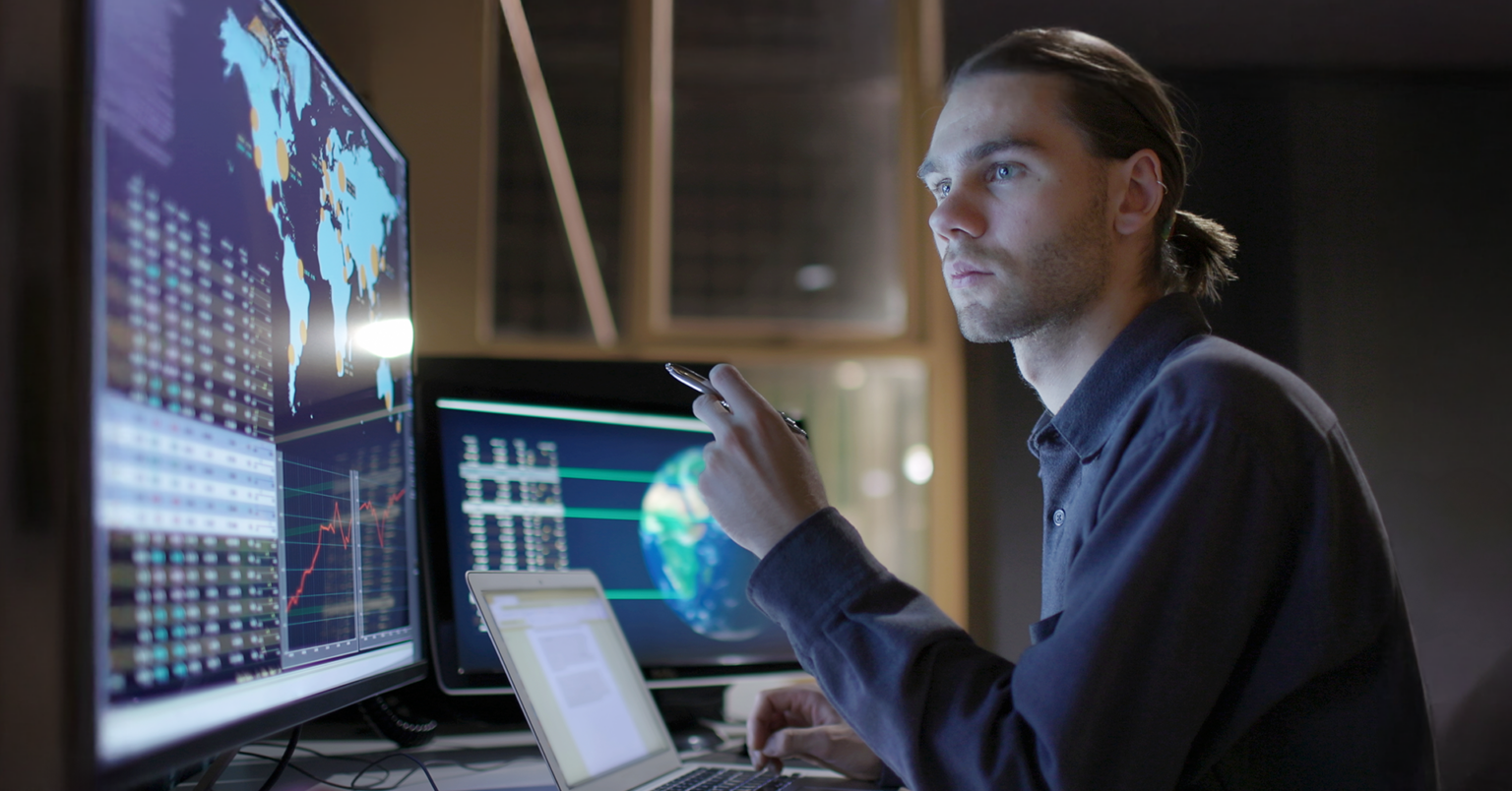 Understanding the Global Risk Landscape [+ 2025 Threat Report]